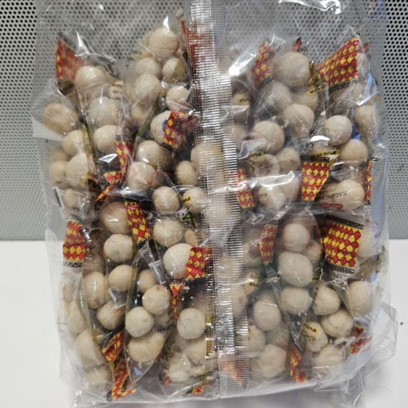 Jual Kacang Atom Macan 500an PAX (20Pcs x 15gr) | Shopee Indonesia