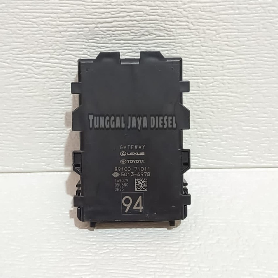 Jual ECU Computer Network Gateway Toyota Fortuner VRZ Hilux Revo ...