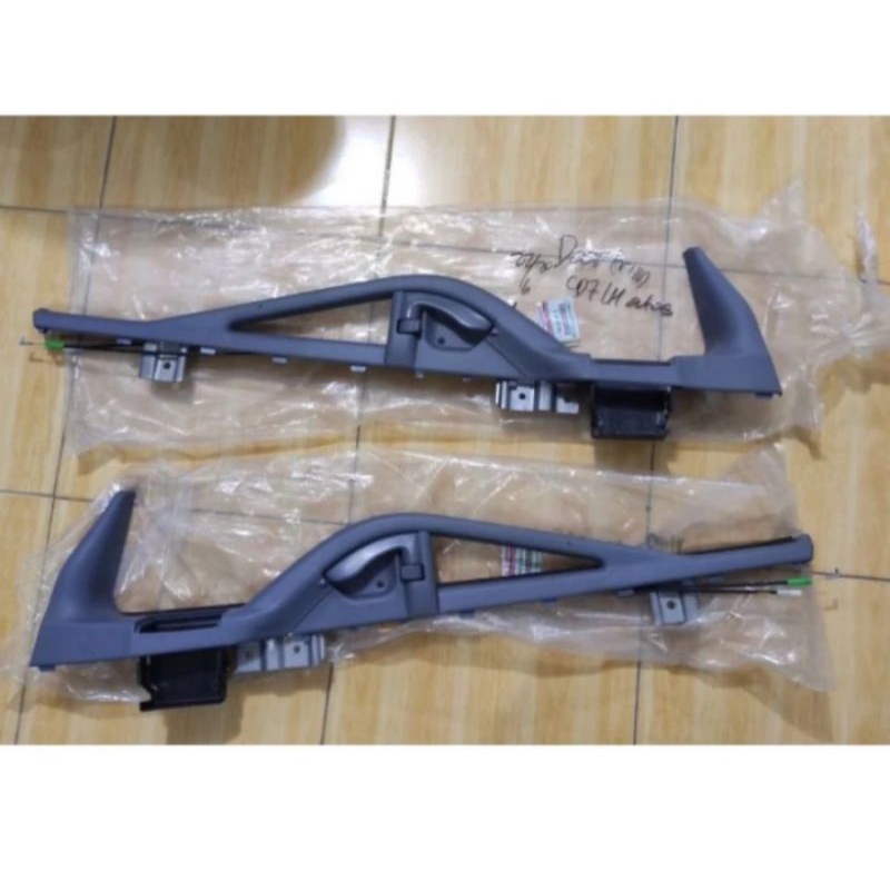 Jual DOOR TRIM PINTU ATAS DALAM CANTER TURBO PS110/125/136 ORIGINAL ...