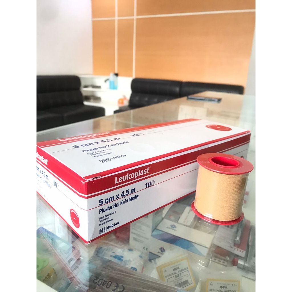 Jual LEUKOPLAST - Plester Rol Kain Medis 5cm x 4,5m | Shopee Indonesia
