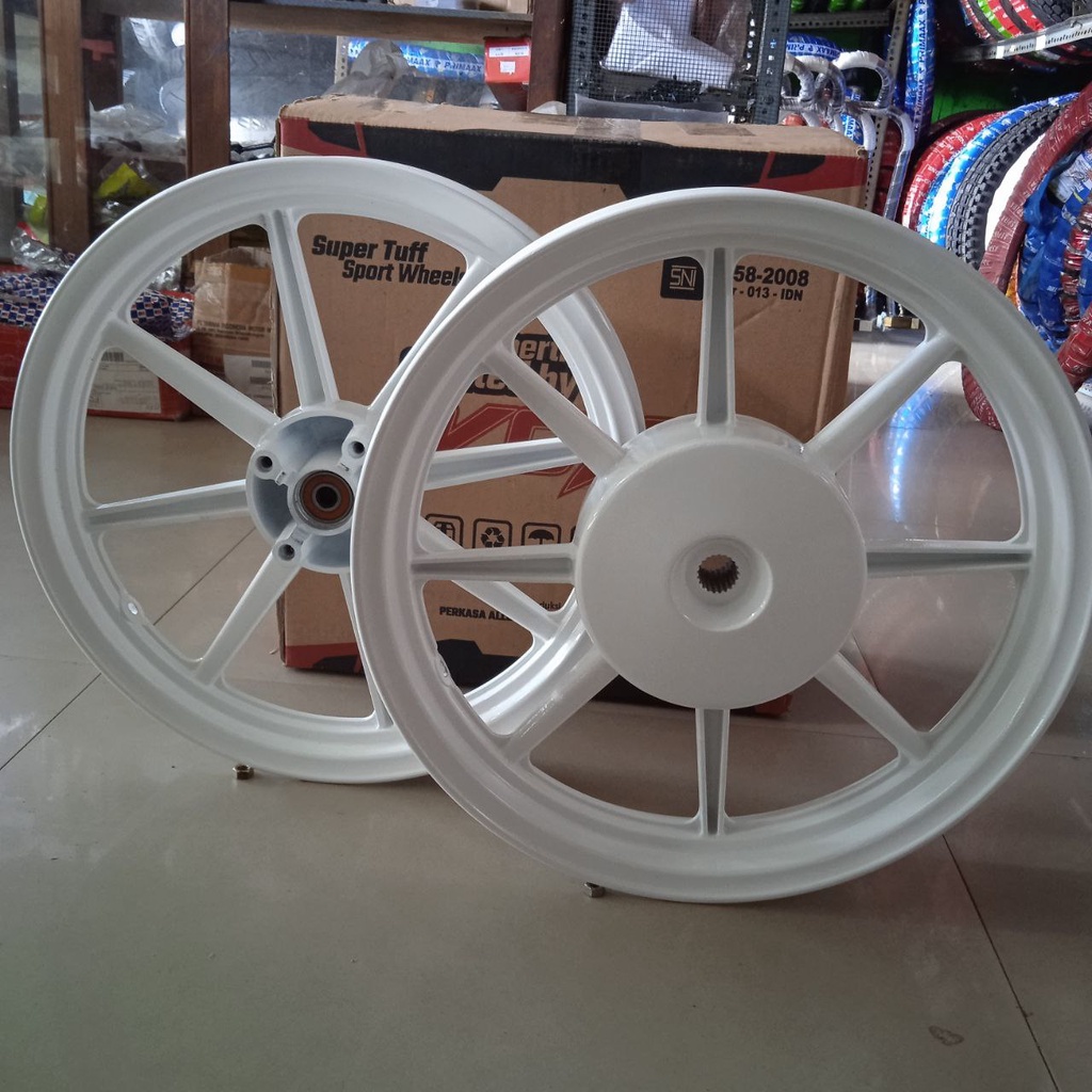 Jual Velg palang 8 Beat, Scoopy, Vario 110 warna putih set depan ...