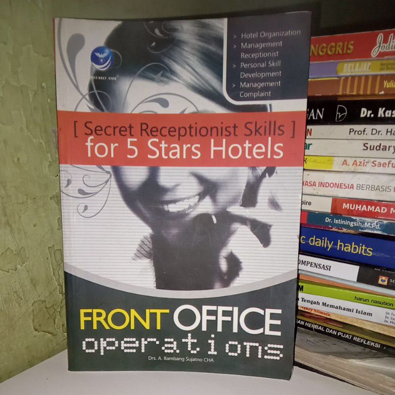 Jual buku Front Office Operation. karangan Drs.A.Bambang Sujatno CHA. | Shopee Indonesia