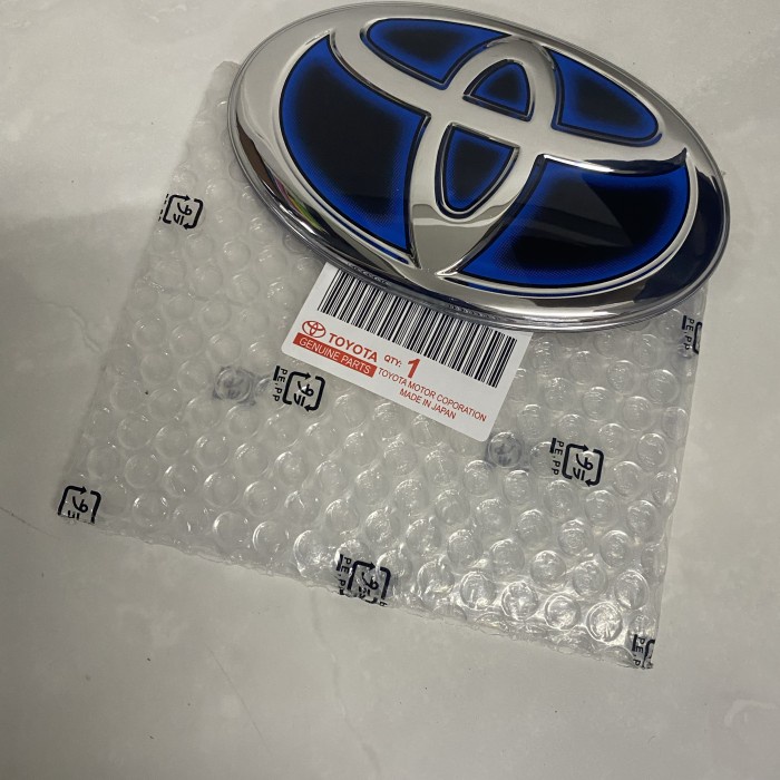 Jual EMBLEM TOYOTA HYBRID LOGO INNOVA ZENIX TERSEDIA DEPAN BELAKANG ...