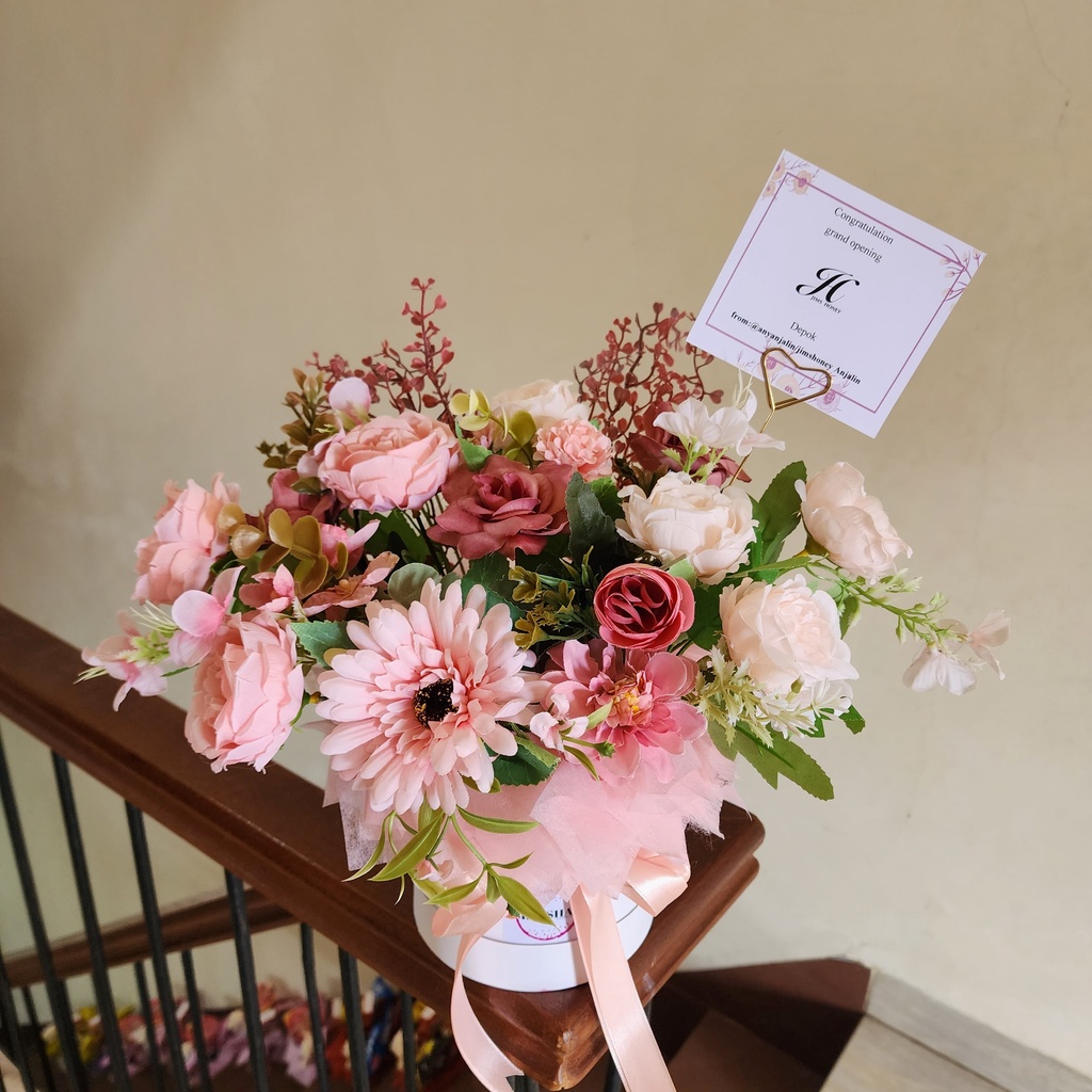 Jual Buket Bunga Bloom Box Flower ARTIFICIAL Kaisha MS | Shopee Indonesia