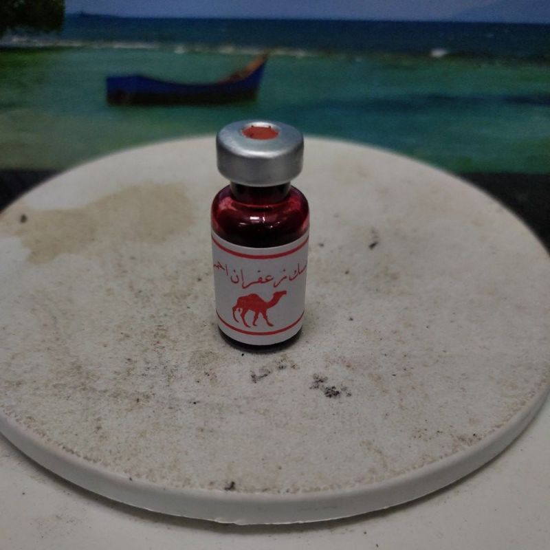 Jual TINTA ZAFARON MERAH isi ULANG 4 ML (زعفران احمر ) | Shopee Indonesia