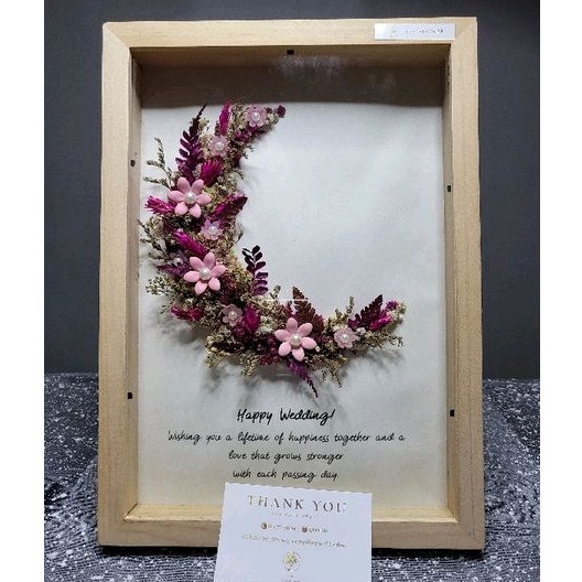Jual crescent frame/natural frame A4/bunga frame/hampers lebaran/bunga ...