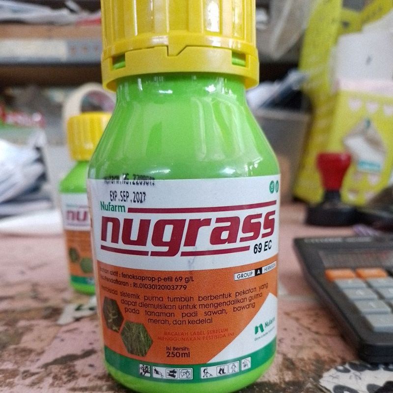 Jual Herbisida NUGRASS 69 EC - 250ml Pengendali Gulma Tanaman Padi Obat ...