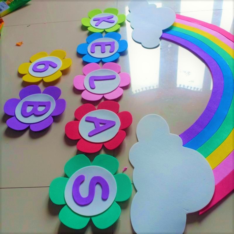 Jual Hiasan Kelas Pelangi dan Awan SAJA Spon Eva (35x90 cm), hiasan dinding, pojok baca Paud TK ...