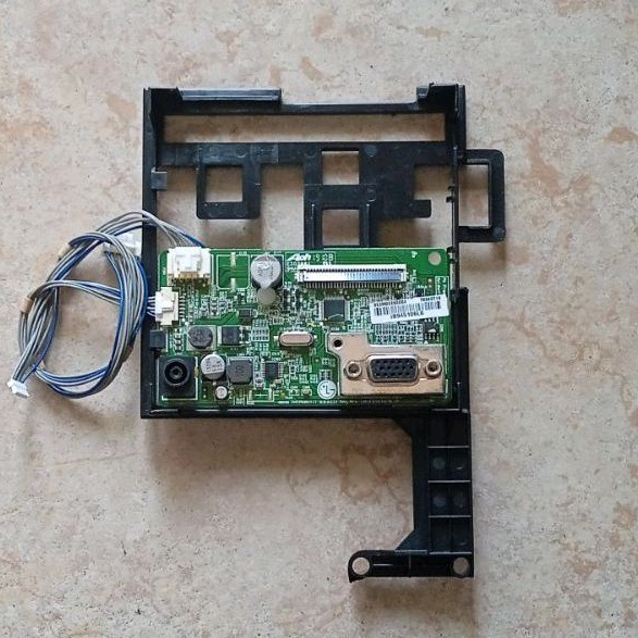 Jual Mesin Board Mainboard Monitor LED LG 19M38A | Shopee Indonesia