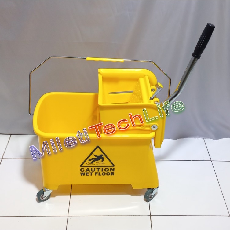 Jual Single Bucket 20Liter Pess Mop Yellow Ember Alat Pemeras 20L ...