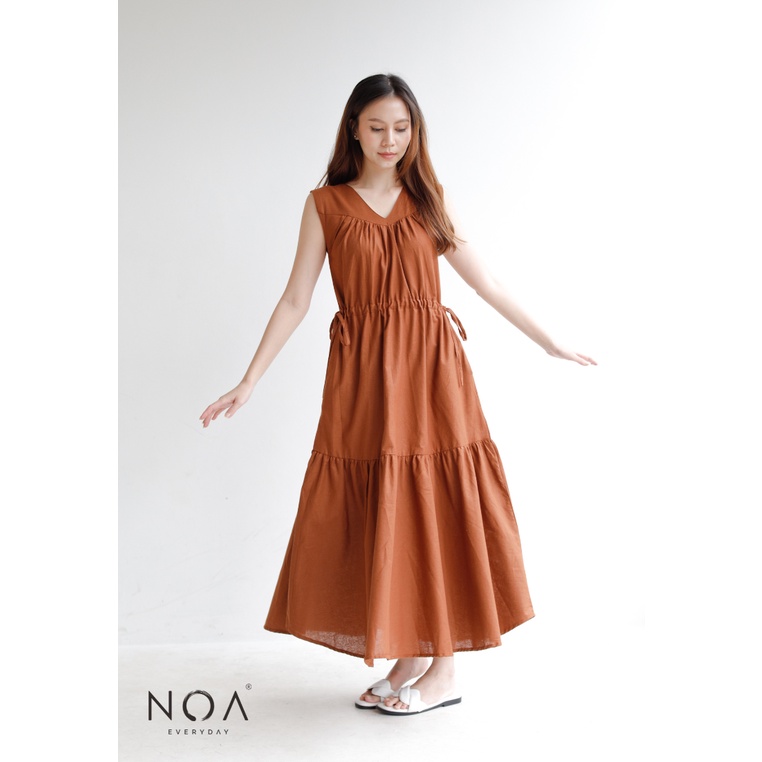 Jual NOAeveryday ARAMI V-NECK MAXI DRESS | Shopee Indonesia