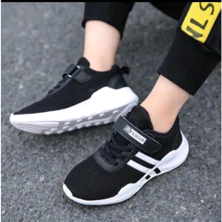 Jual Sepatu Sekolah Anak Perempuan Laki Laki SD SMP SMA Original Ando ...