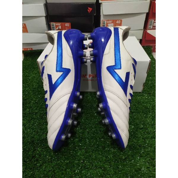 Jual SEPATU SEPAKBOLA KANGAROO LEATHER SEVSPO MAESTRO Z7 0.1 WHITE BLUE ...