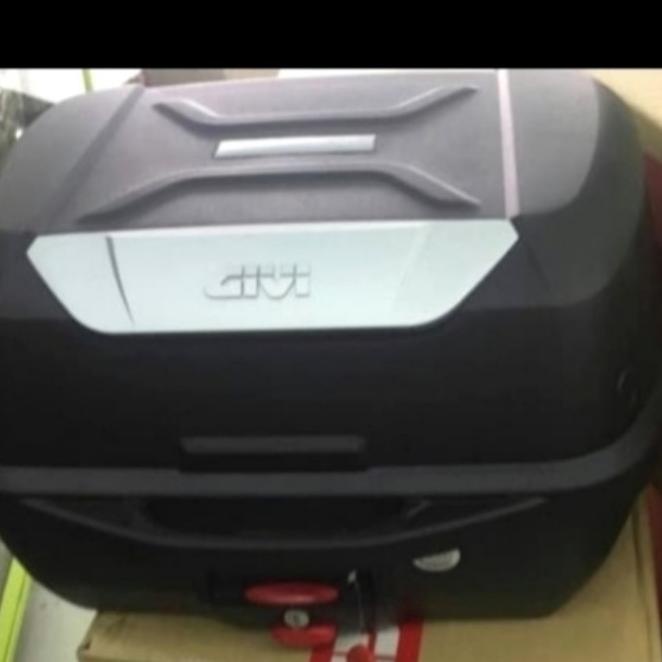 Jual Box Motor Top Box Givi E43 + Bracket All New Nmax 2020 / Nmax Old ...