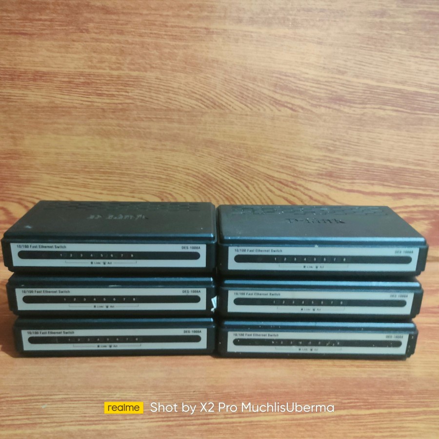 Jual switch hub 8 port D-Link Des 1008a - DLink 8port ethernet hitam ...