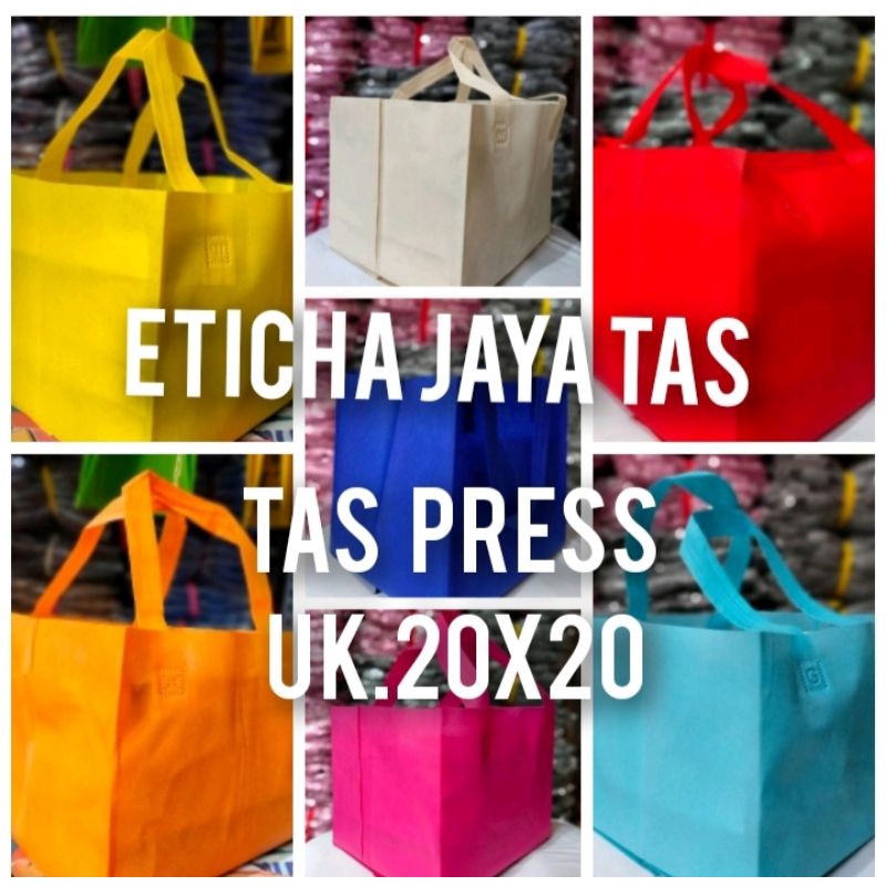 Jual tas spun bond press box 20x20/ goodie bag/tas press 20x20 harga ...