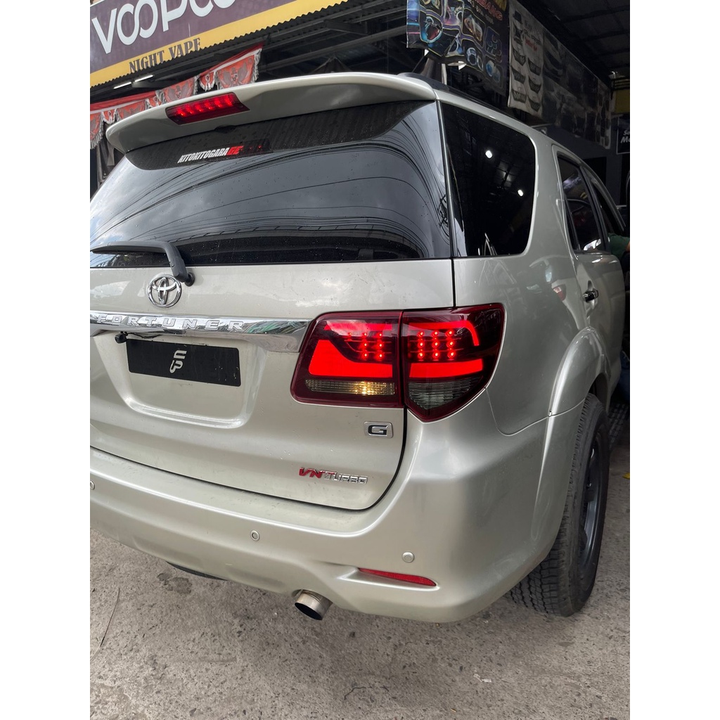Jual Stoplamp / Lampu Rem / Lampu Merah Model Fortuner Vnt - Style LC ...
