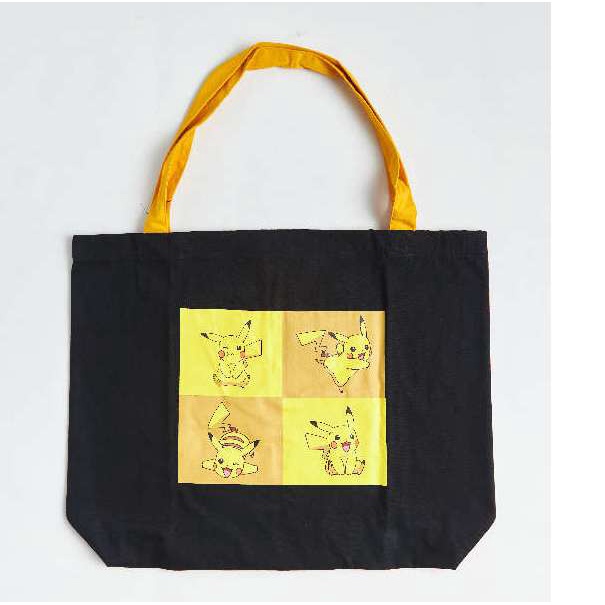Jual W ESSENTIELS Totebag Pokemon Pikachu Square Logo Black | Shopee ...