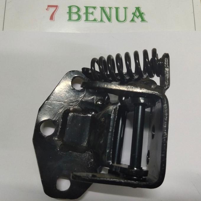 Jual Engsel Pintu Mobil Depan Bawah Kiri Kijang Super Rover Grand ...