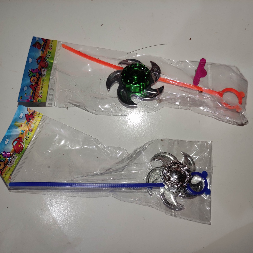 Jual Mainan Gasing Metal Tarik Beyblad Gangsing Murah | Shopee Indonesia