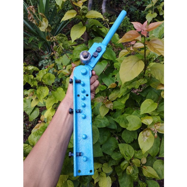 Jual PLESER BESI BETON, PENEKUK BESI BETON, CAKAR AYAM, BEGEL,BEHEL ...