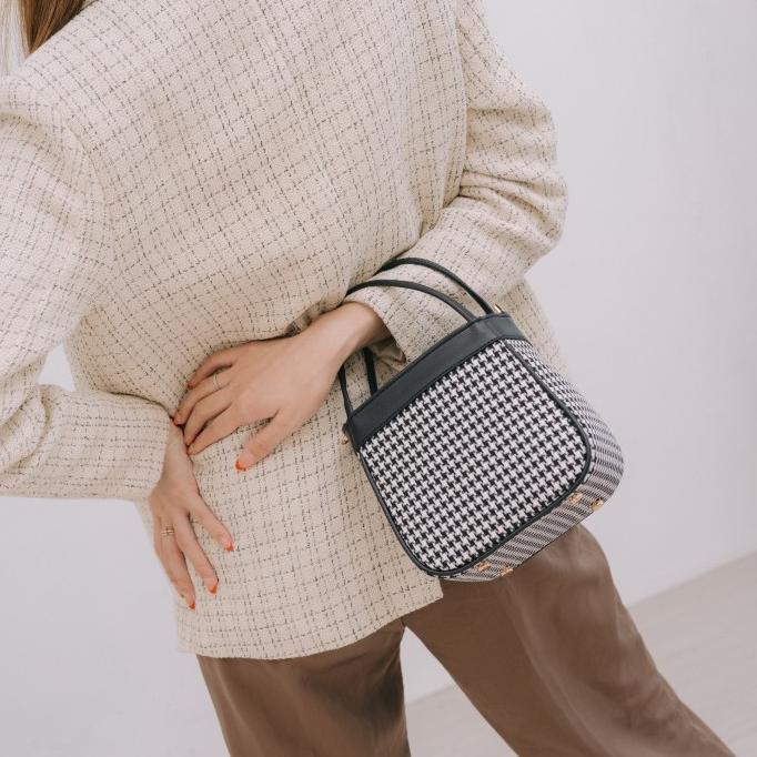 Jual Vallice - Mini Valencia Tweed | Shopee Indonesia