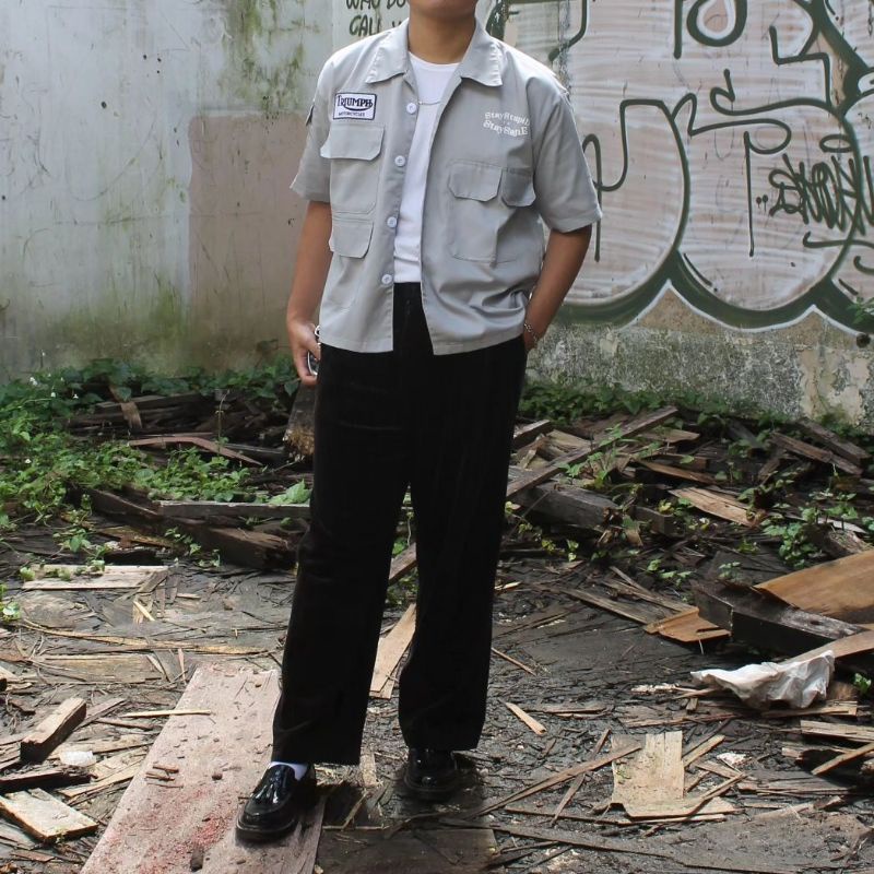 Jual WORKSHIRT ABU ABU/GREY OVERSIZE SEMI CROP BOXYFIT BY SISASATUID ...