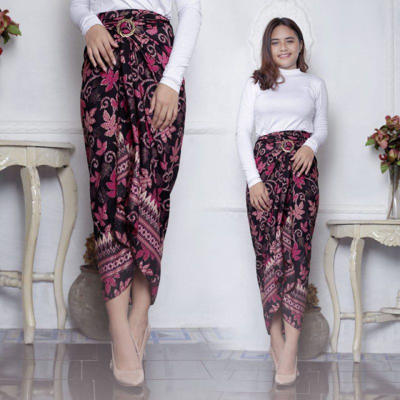 Jual BynCollection - Rok Lilit Khusus Kebaya Berbagai Macam Motif Rok ...