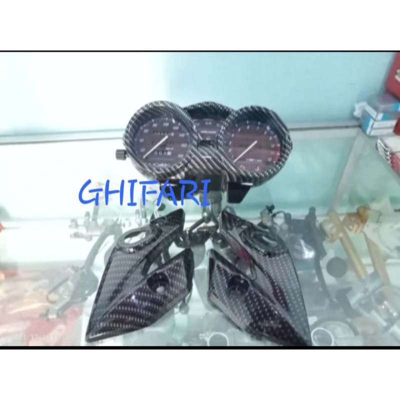 Jual Paket Speedometer Kilometer Vixion Old Karbon Tutup Plus Kupingan ...