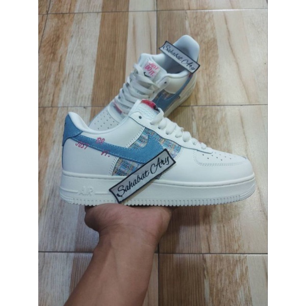 Jual Sepatu Air Force 1 Low Denim Boucle | Shopee Indonesia