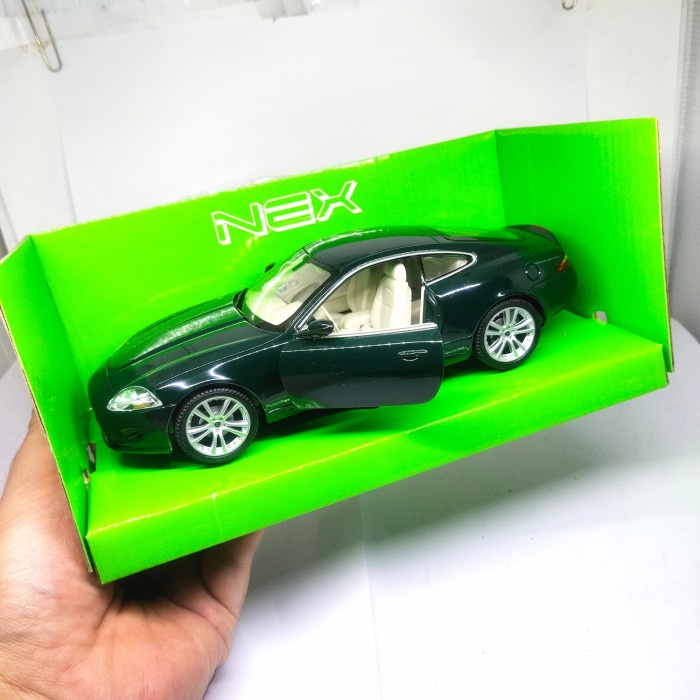 Jual MUST HAVE!! DIECAST MINIATUR MOBIL JAGUAR 1:24 SEDAN SPORT BALAP ...