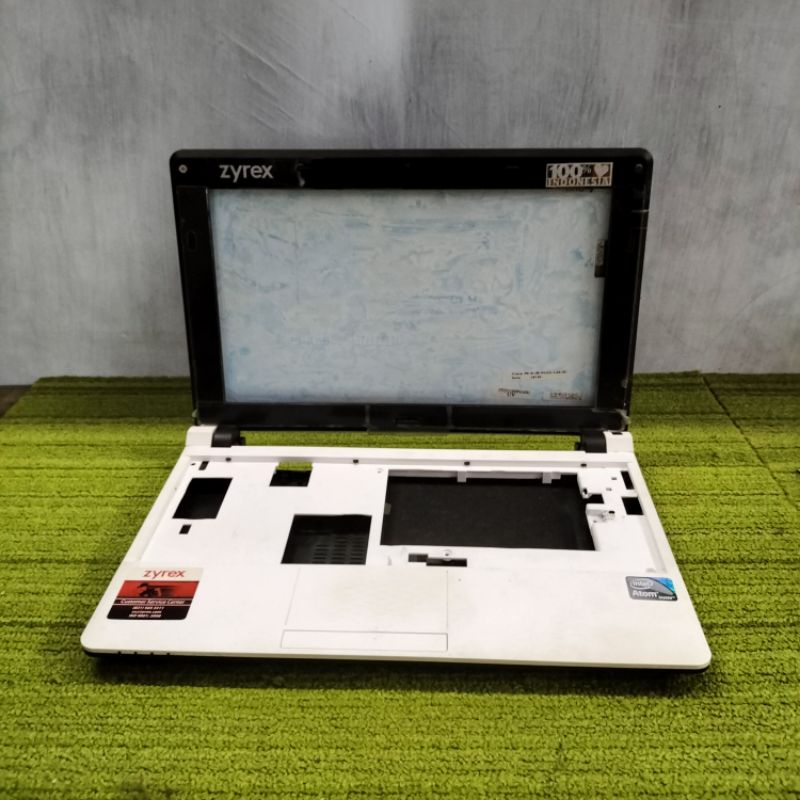 Jual Kesing Case Casing Cassing Laptop Notebook Zyrex M1115 | Shopee ...