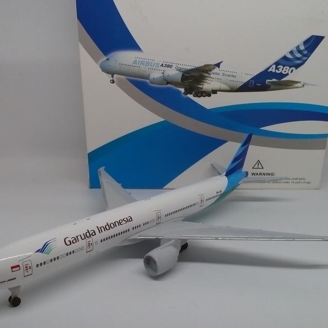Jual Miniatur Pesawat Garuda Indonesia - Diecast Pesawat Boeing 777 ...