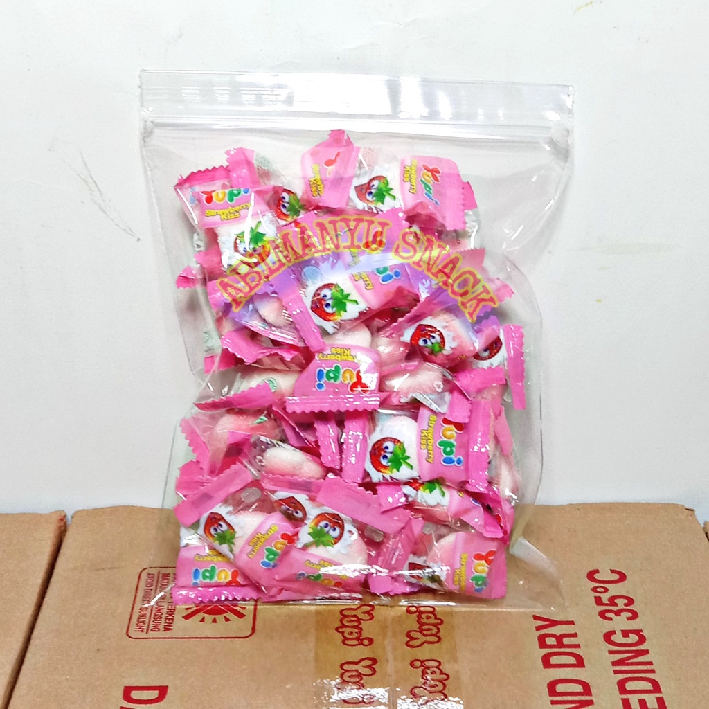 Jual PERMEN YUPI KILOAN STRAWBERRY KISS 100 GR | Shopee Indonesia