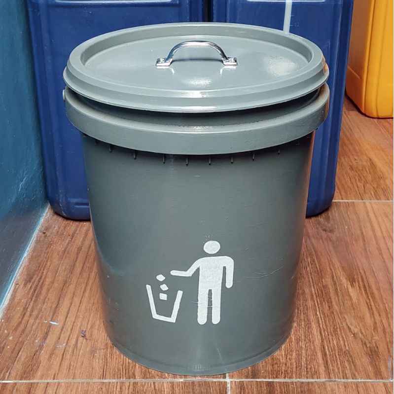 Jual Tong Ember Plastik 25 Kg Tempat Sampah 20 Liter | Shopee Indonesia