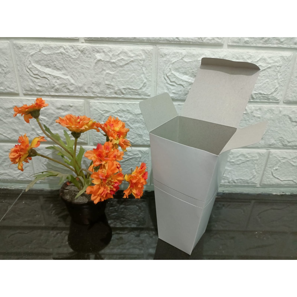 Jual Box Popcorn Dengan Tutup / Box Churros / Box Stik Uk. 8x8x16 cm ...