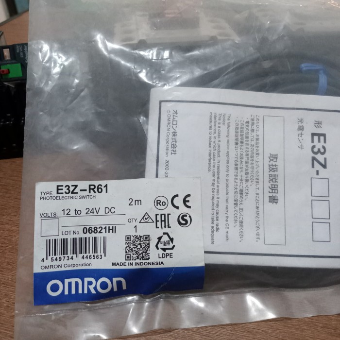 Jual E3Z-R61 Photoelectric Switch. Omron Original Made In Indonesia ...