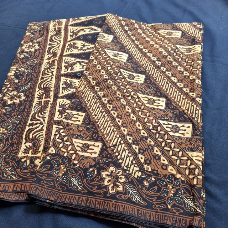 Jual Lar Gurda, Sarung Batik Tradisional Eksklusif | Shopee Indonesia