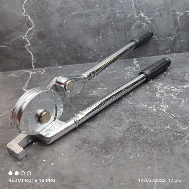 Jual Alat Tekuk Pipa Tubing 1/2 inch Manual Bending Tube Bender 13 mm ...