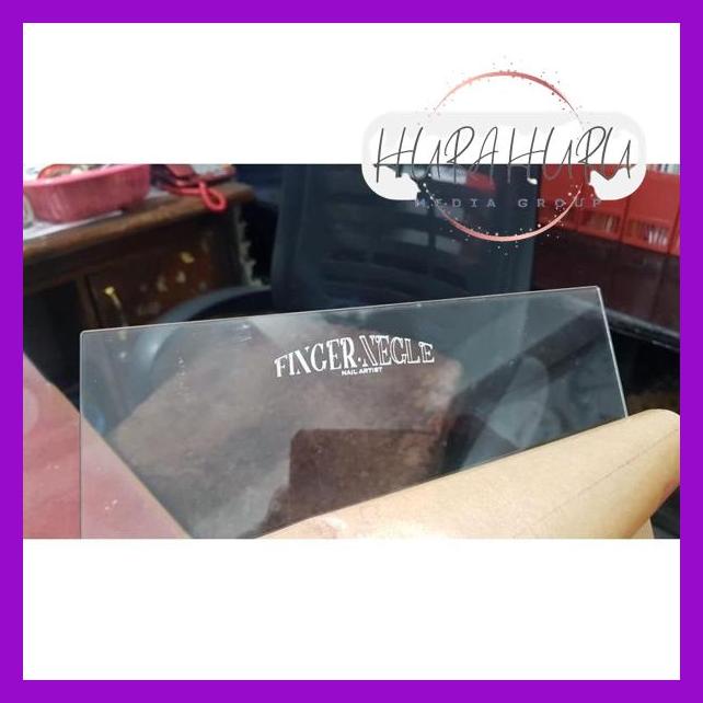 Jual Display Kuku Palsu Bahan Acrylic Transparant Bening Untuk Meja ...
