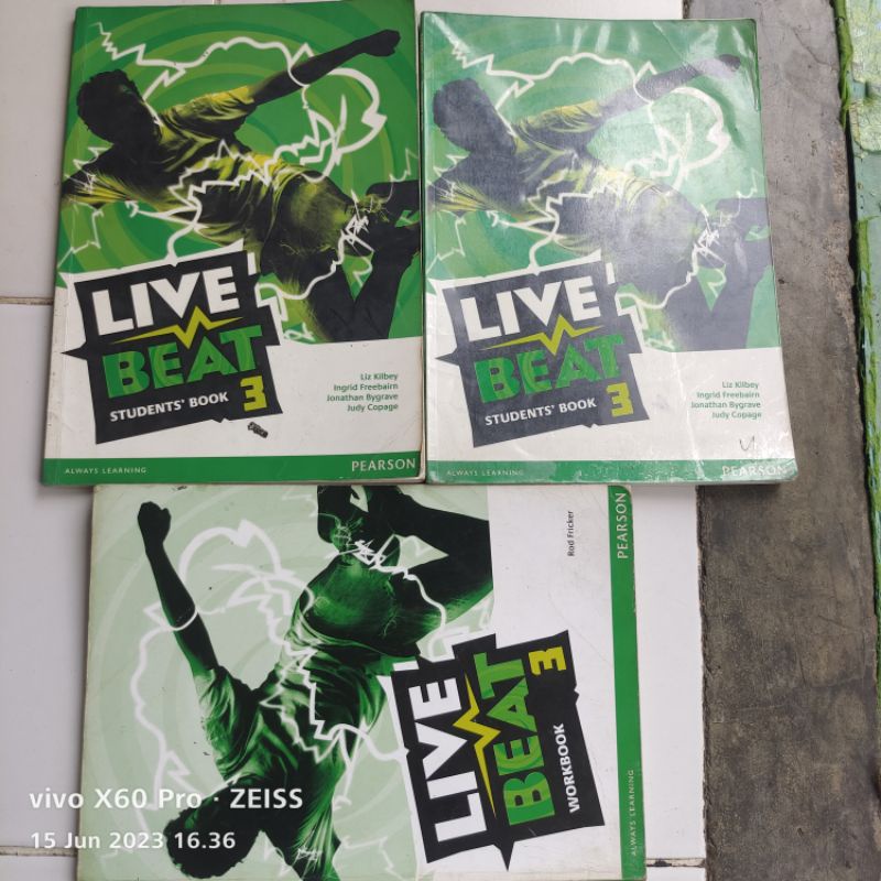 Jual BUKU LIVE BEAT STUDENT BOOK & WORKBOOK | Shopee Indonesia