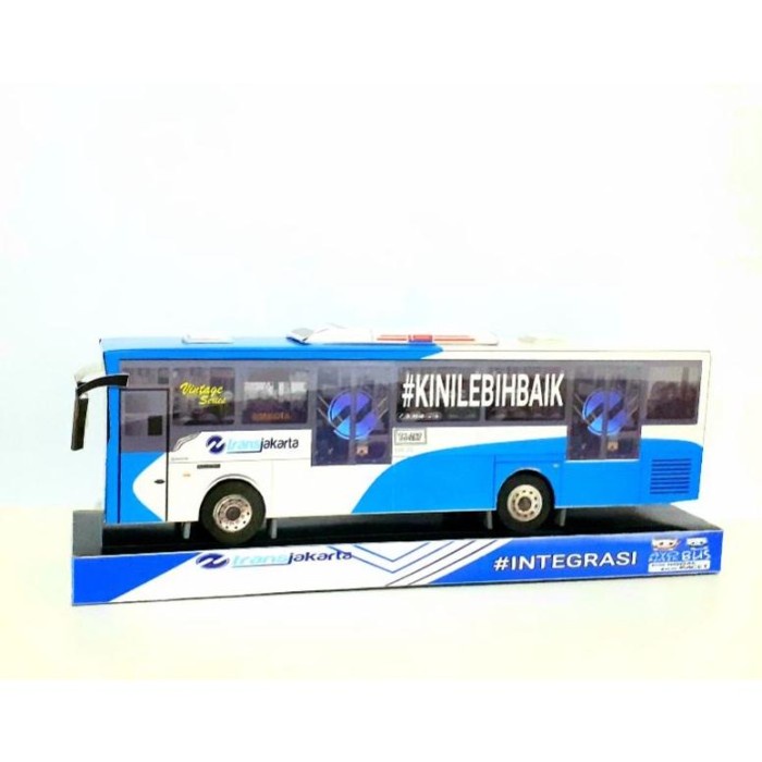 Jual MUST HAVE!! DISKON!!! MINIATUR PAPERCRAFT BUS TRANSJAKARTA ( BUS ...