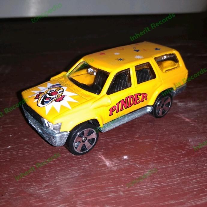 Jual Majorette Toyota Runner Le Cirque Pinder Jean Richard base besi ...