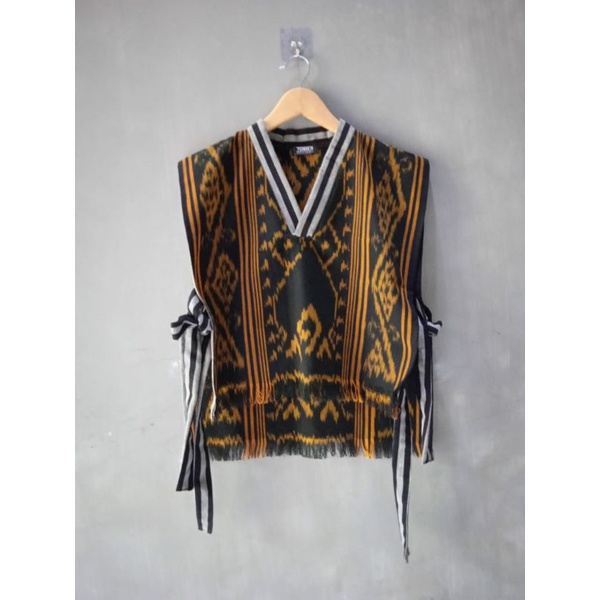 Jual BATIK TENUN TORA VEST TENUN TROSO-ROMPI TENUN MOTIF NTT NTB ...