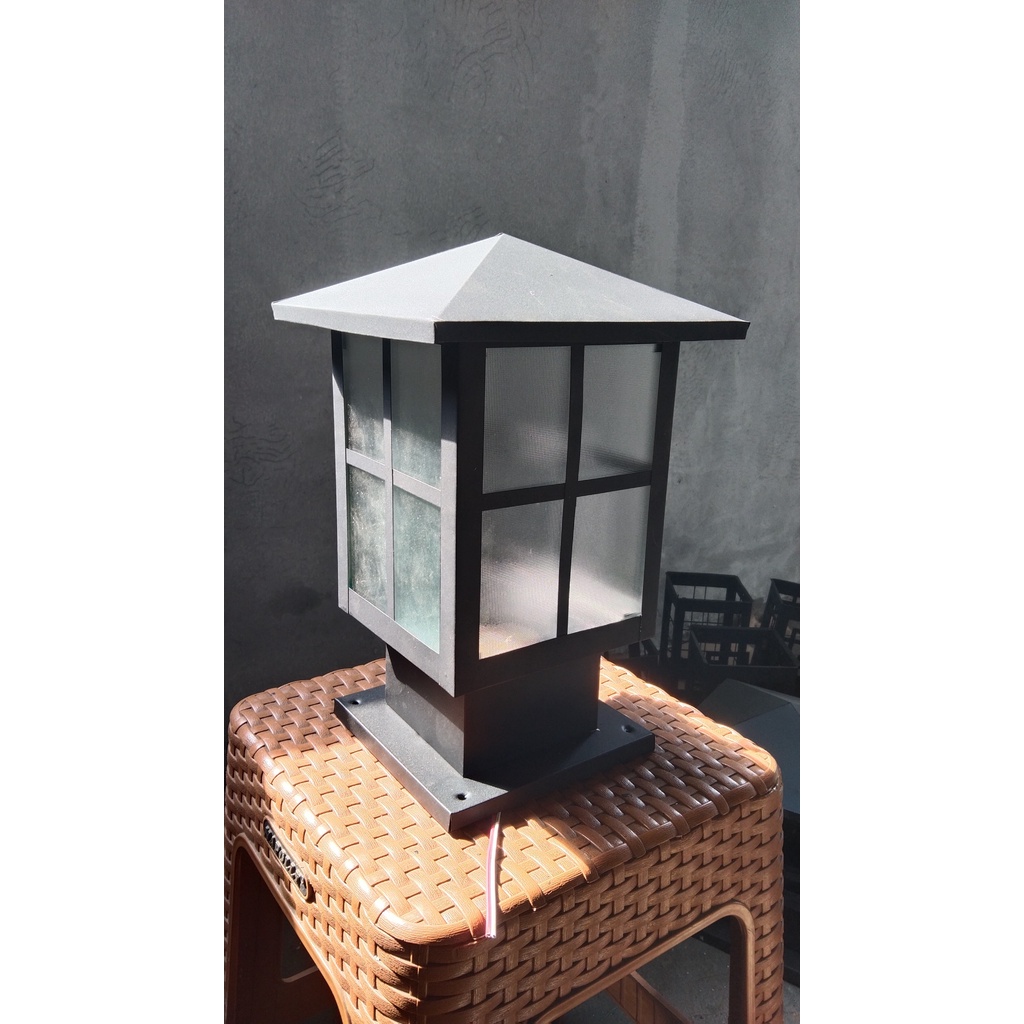 Jual lampu taman pilar pagar / lampu pagar minimalis / lampu hias taman ...