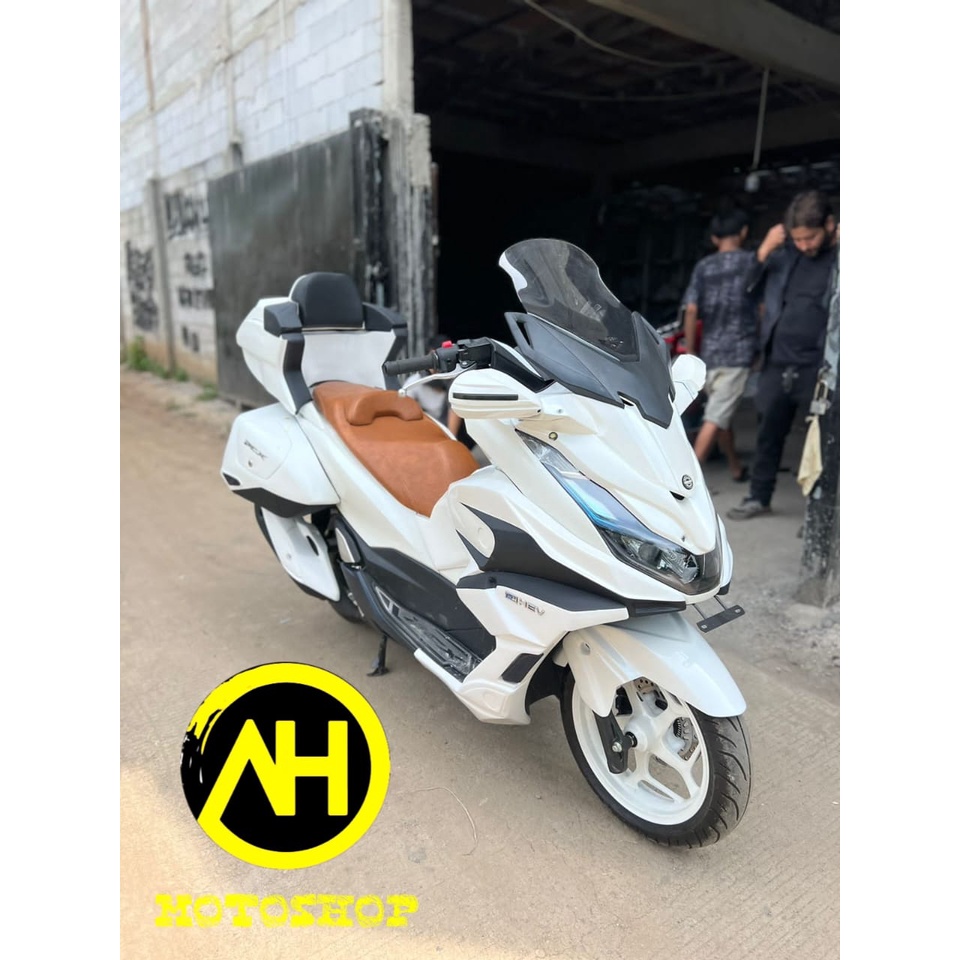 Jual fullbody pcx 160 model baby goldwing VARIASI PCX 150 PCX 160 COVER ...