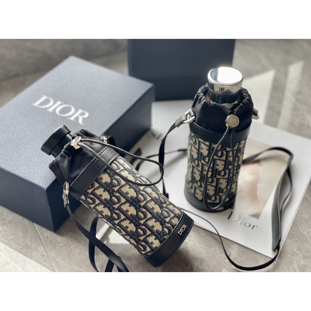 Jual D*ior Signature Stainless Steel Bottle with Casing | Shopee Indonesia