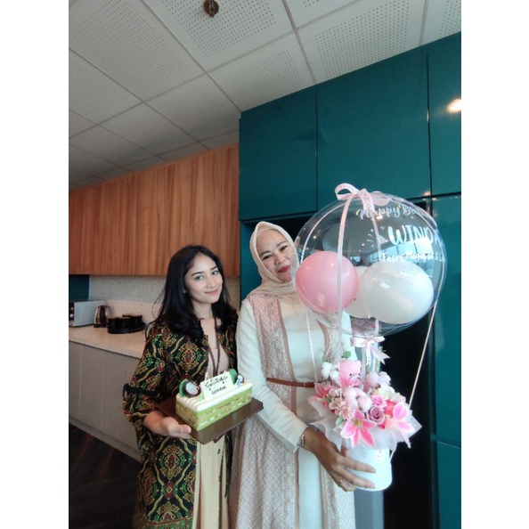 Jual TERIMA DADAKAN BUKET BUNGA DAN BALON | Shopee Indonesia