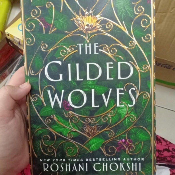 Jual The gilded wolves roshani/ Buku,novel,sastra inggris | Shopee ...