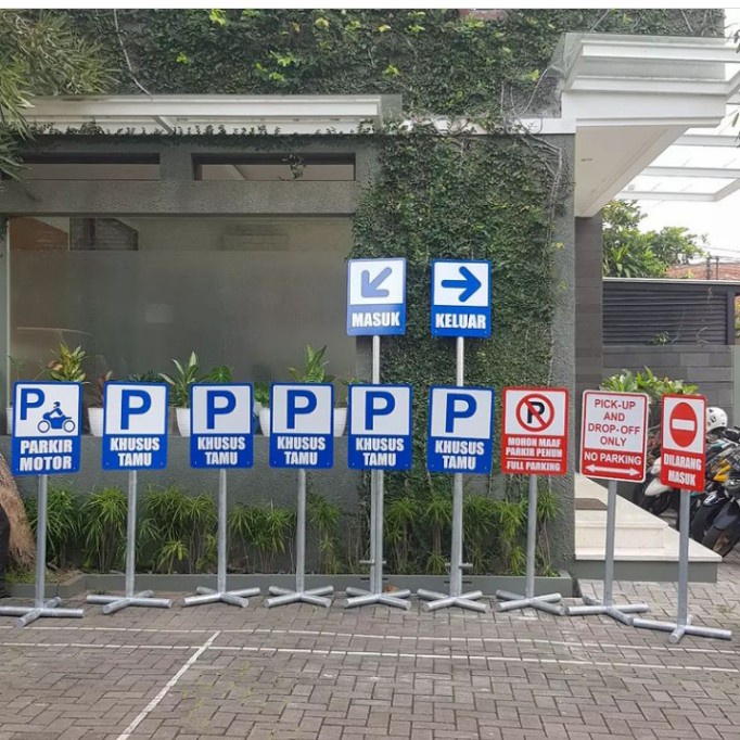 Jual Rambu parkir 40x50 Tiang Silang Custom | Shopee Indonesia